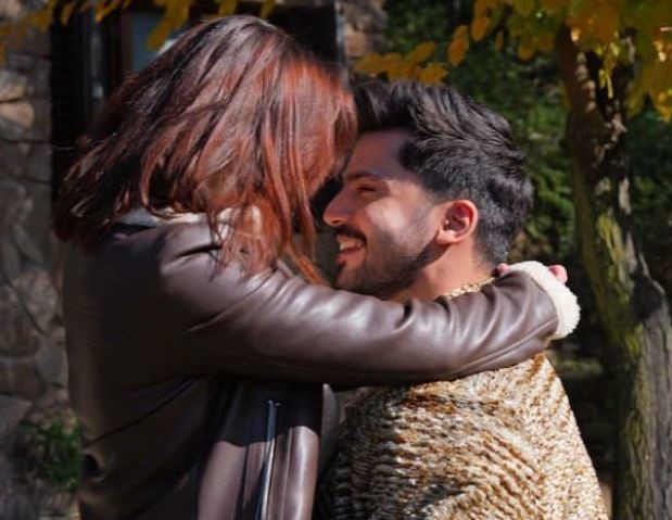 Hania Aamir: love or lyrics? - HUM News English