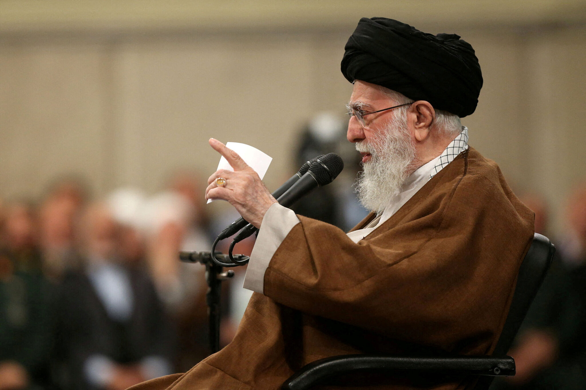 Khamenei calls for death sentence for Israeli leaders - HUM News
