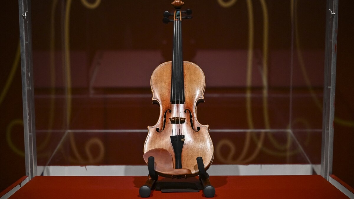 Rare Stradivarius violin sells for $11.3 mn at Sotheby's - HUM News English