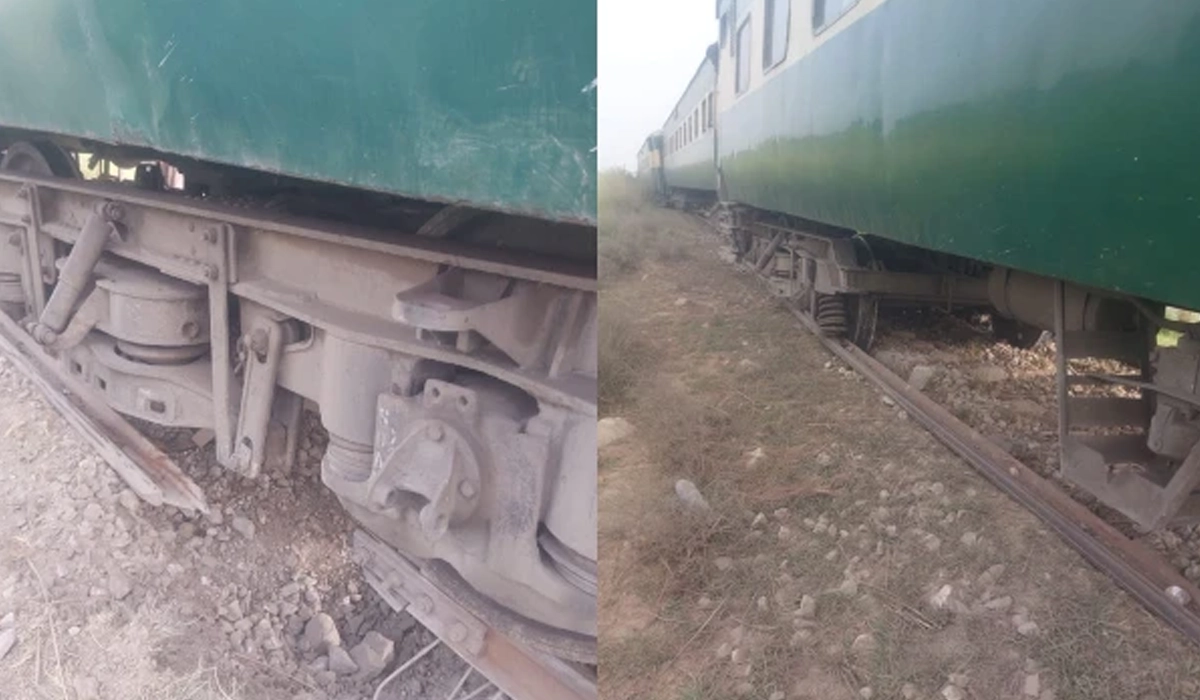 Blast derails Jaffar Express near Shikarpur; four passengers injured ...
